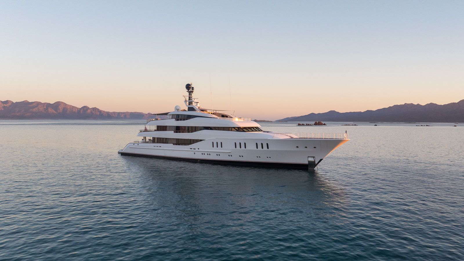 Brokerage report: Superyacht sales pick up in May ahead of summer ...
